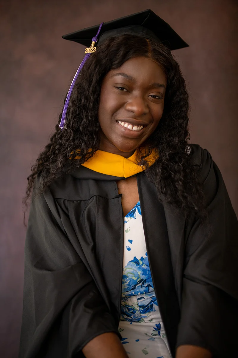 Timeless Senior and Graduate Portrait › Minazona Photography